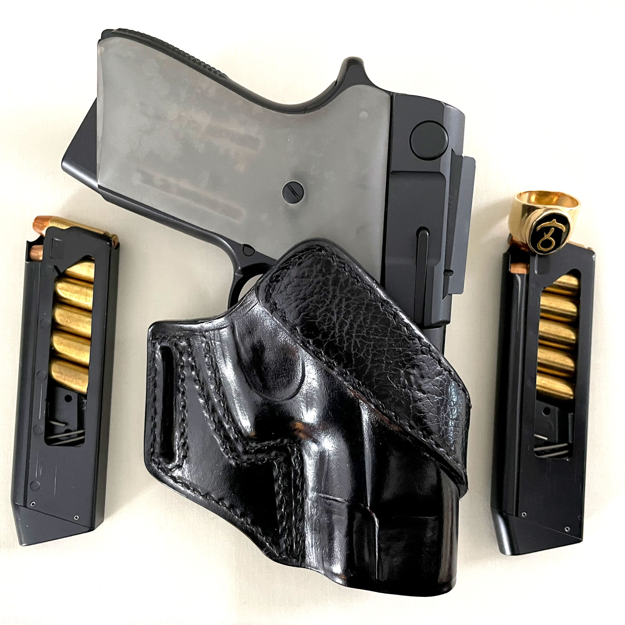Holsters – Sherrick Horsehide Holsters